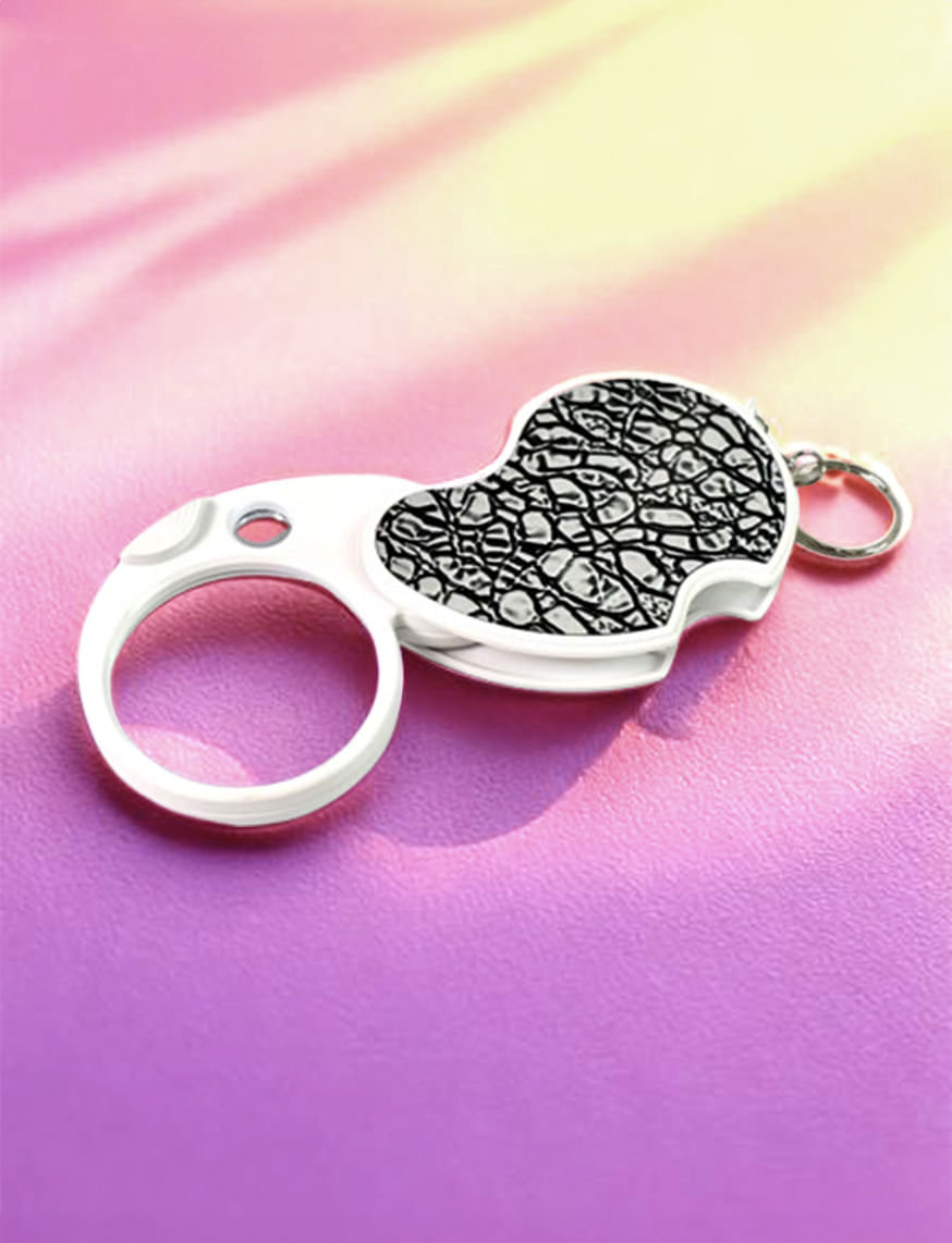 Keychain Magnifying Glass and Light | Size: 1 Unit By Smytten